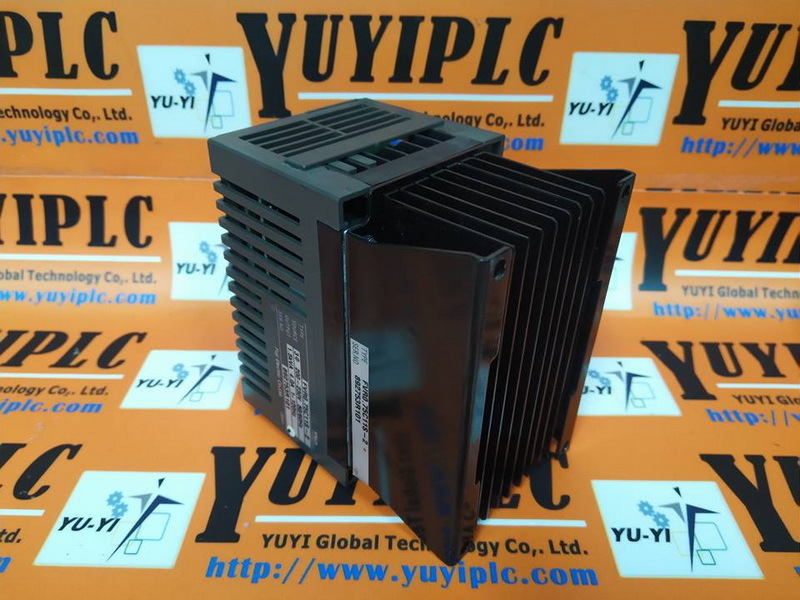 FUJI ELECTRIC FVRO.75C11S-2 TRANSISTOR INVERTER - PLC DCS SERVO Control MOTOR POWER SUPPLY IPC ROBOT